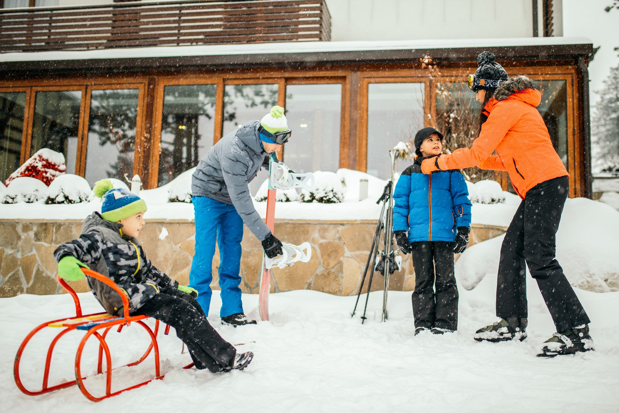 Hotel marketing strategies - Les Roches