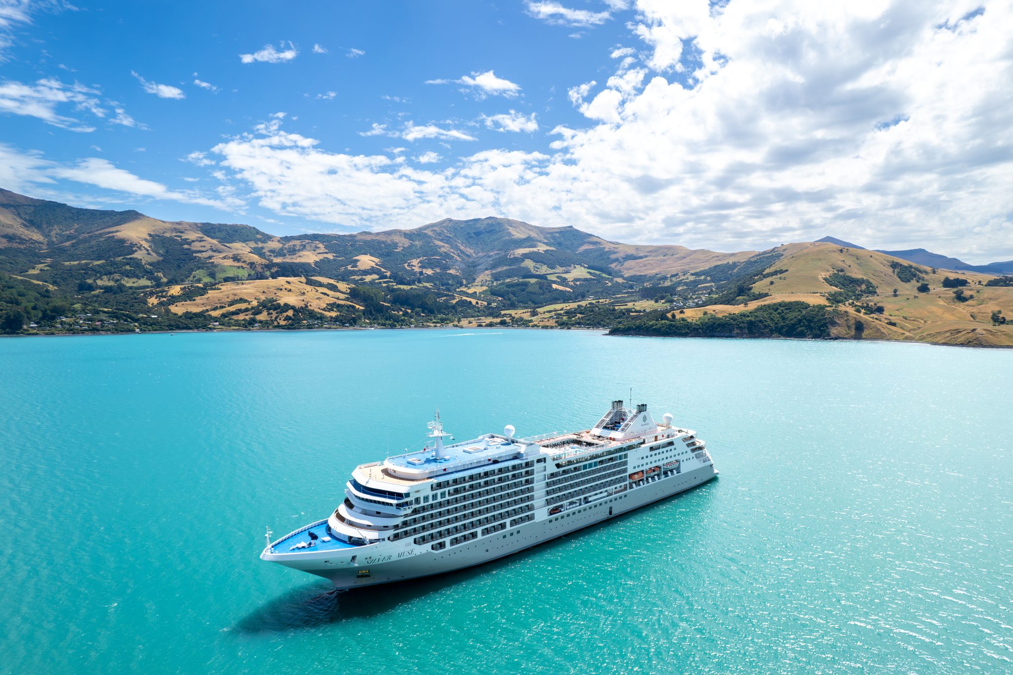 Diploma of Advanced Studies in Cruise Line Management - Les Roches